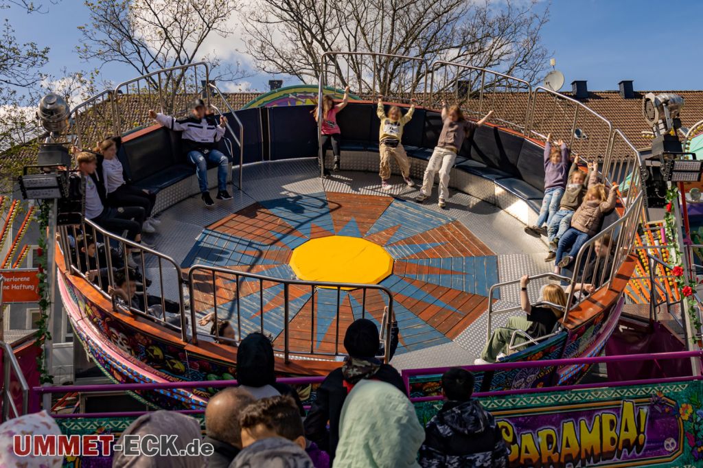 Mama Caramba (Jansen) - Fahrgeschäft - Kirmes - Bildergalerie