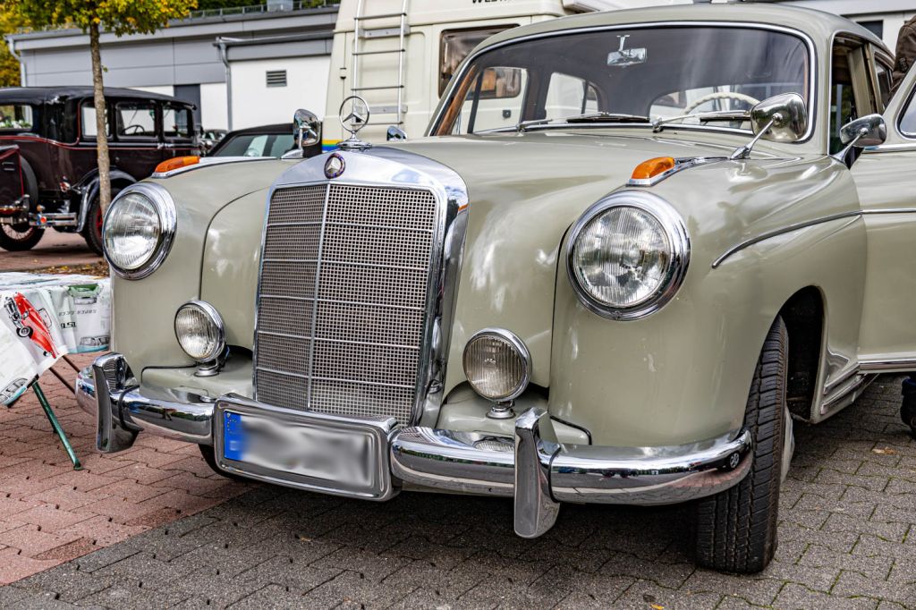 Mercedes-Oldtimer - 4. Oldtimer-Treffen - Meinerzhagen-Valbert ...