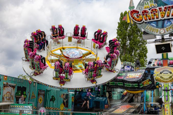 Mr. Gravity (Oberschelp) - Fahrgeschäft - Bilder 2023 - Mr. Gravity ...