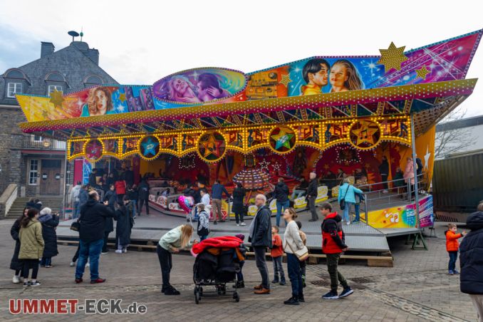 Musik-Express (Thiliant) - Kirmes-Fahrgeschäft - Bildergalerie