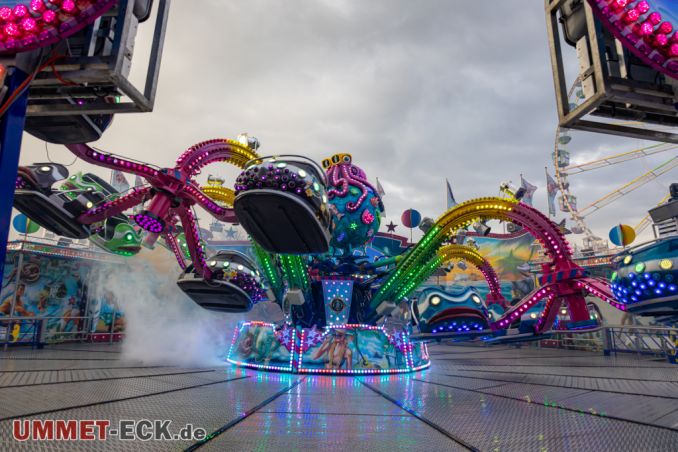 Polyp (Stummer) - Kirmes-Fahrgeschäft - Bildergalerie